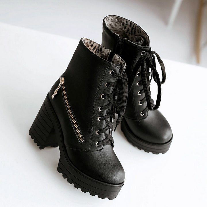 The Ghost Platforms – Gothic Mist