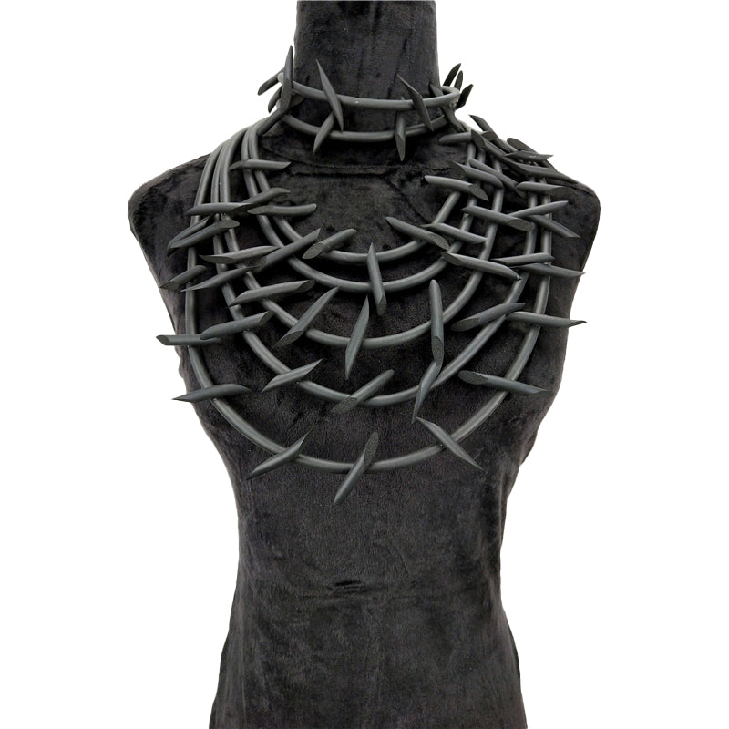 Gothic Spiked Necklace – Gothic Mist